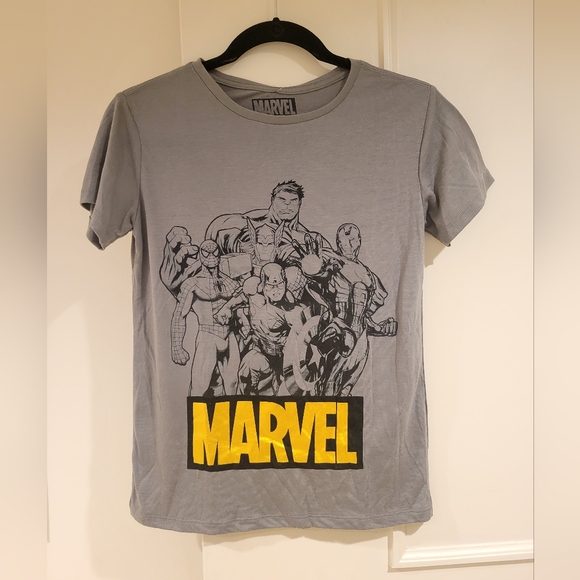 Marvel | Tops | Nwt Marvel Tshirt | Poshmark